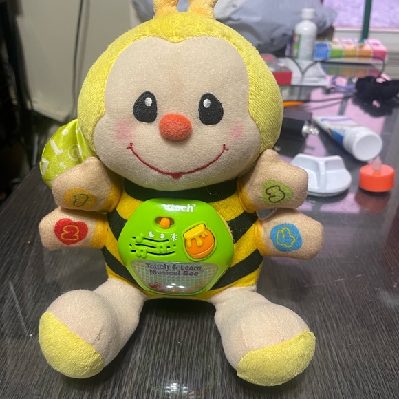 v tech | Toys | Yellow Plush Stuffed Animal With Friendly Face And Soft ...